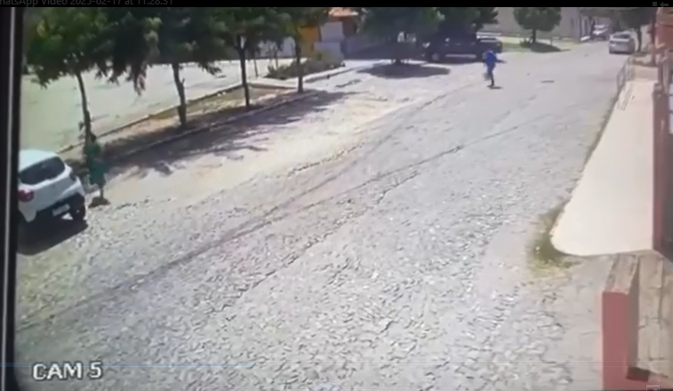 Novo vídeo revela momentos em que Natany Alves se dirige ao carro antes ...